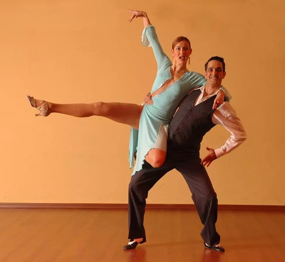 Algunos consejos para que tu primera clase como docente de baile sea ...